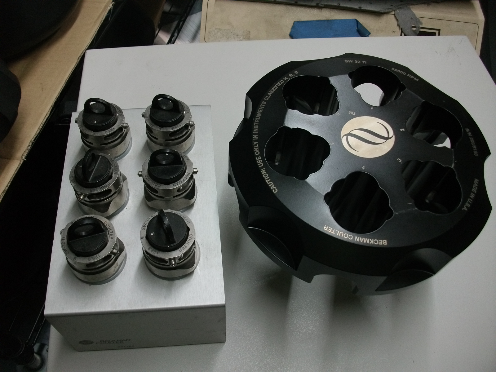 Centrifuge Rotors: Beckman Coulter SW 32 Ti Rotor