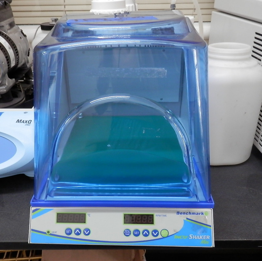 Incubator Shakers: Benchmark Incu-Shaker Mini