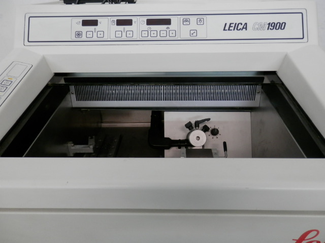 Histology and Pathology: Leica Cryostat CM1900